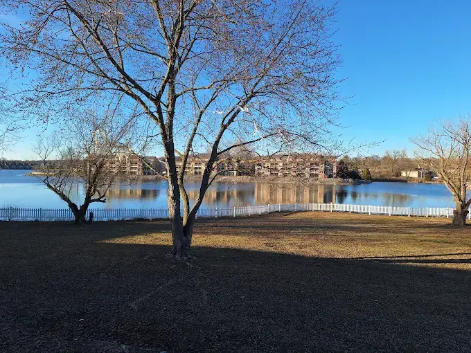 Home | Garnet Waterfront, Indianapolis